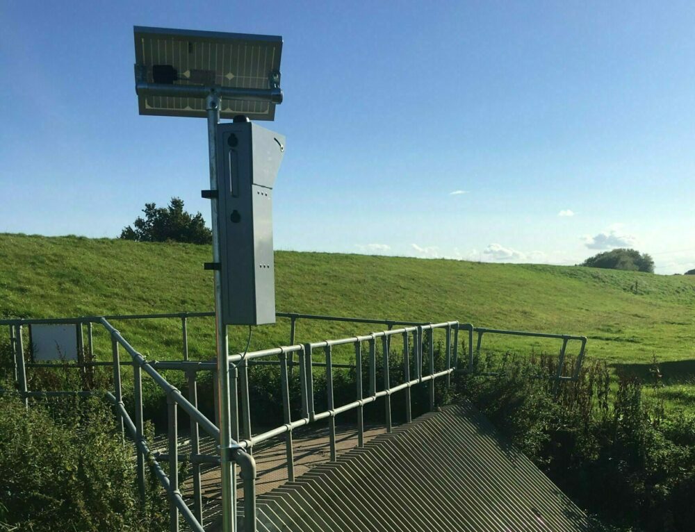 Trash / Debris Screen Monitoring Systems - Aquasition